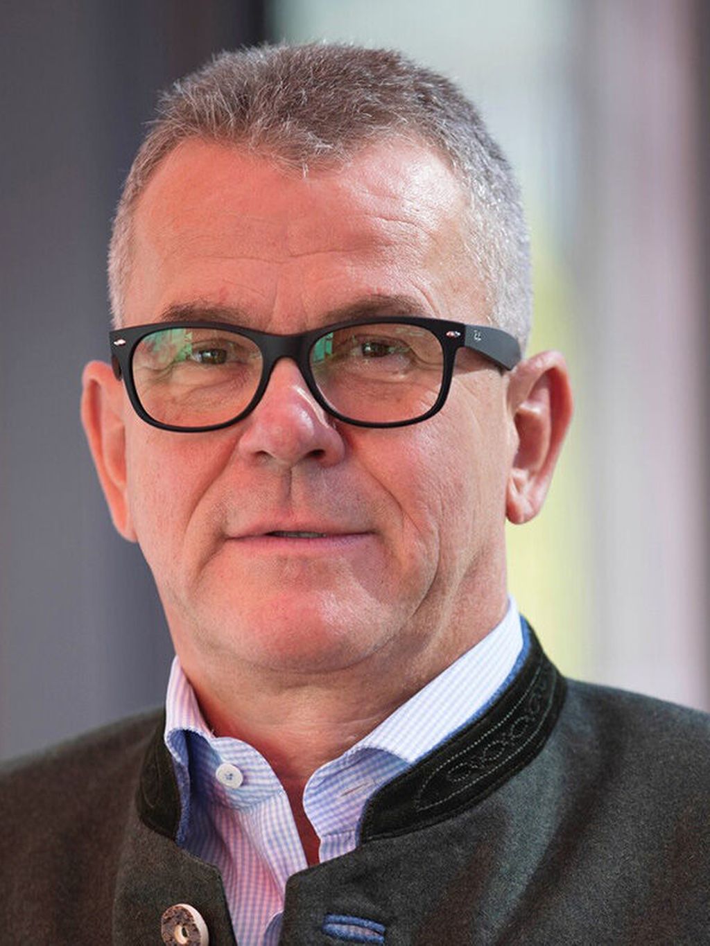 Ein Gesetz für die Schönheit - Plastische Chirurgie - Universimed ...