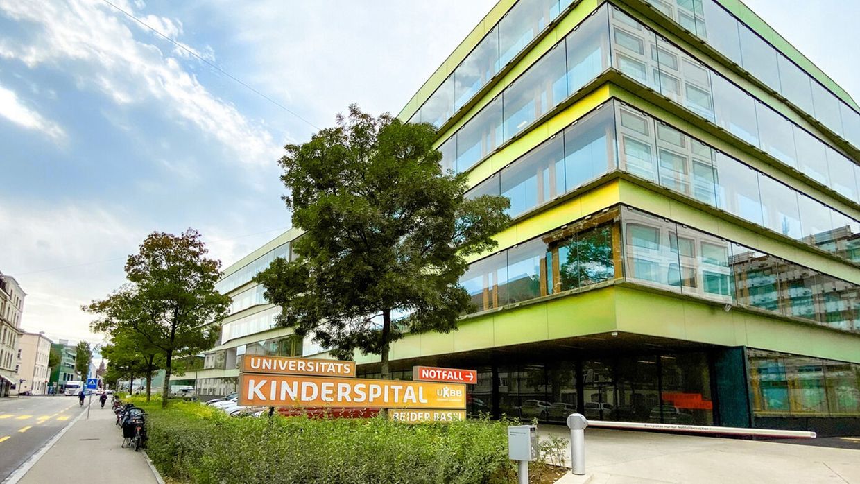 Universitätsspital baut Digitalisierung aus und setzt auf KI ...